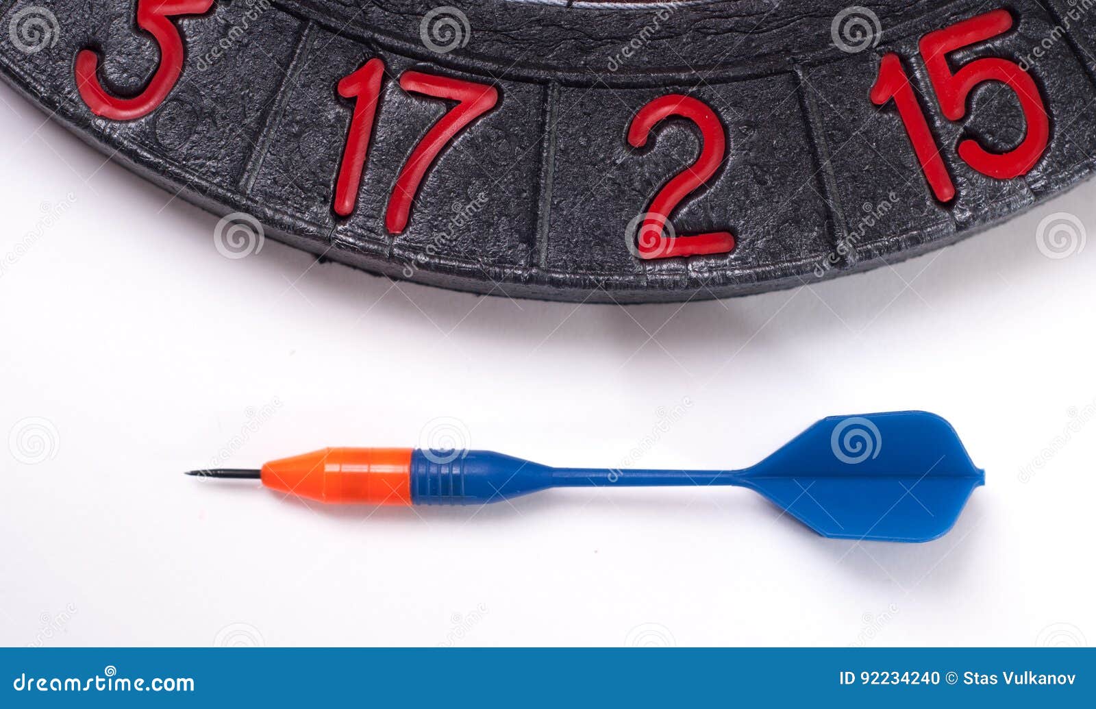 Dardi e dardo per gettare fotografia stock. Immagine di notare - 92234240