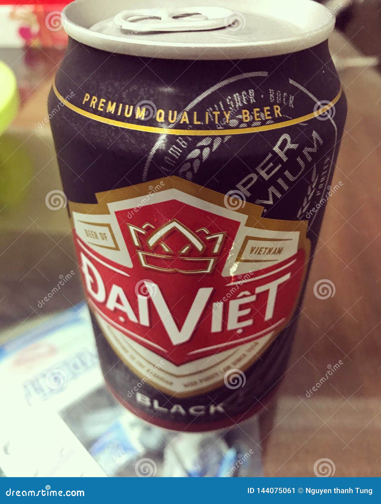 Dark beer editorial photo. Image of dark, black, viet - 144075061