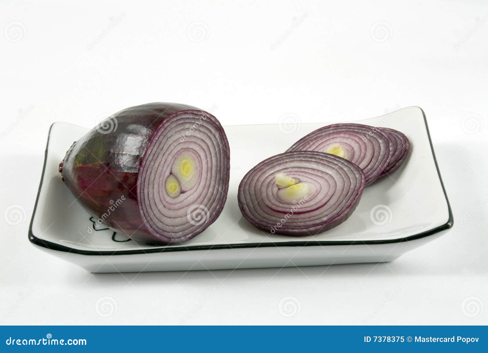 Dark Blue Onions in a Plate Stock Image - Image of vegetarian, spice ...