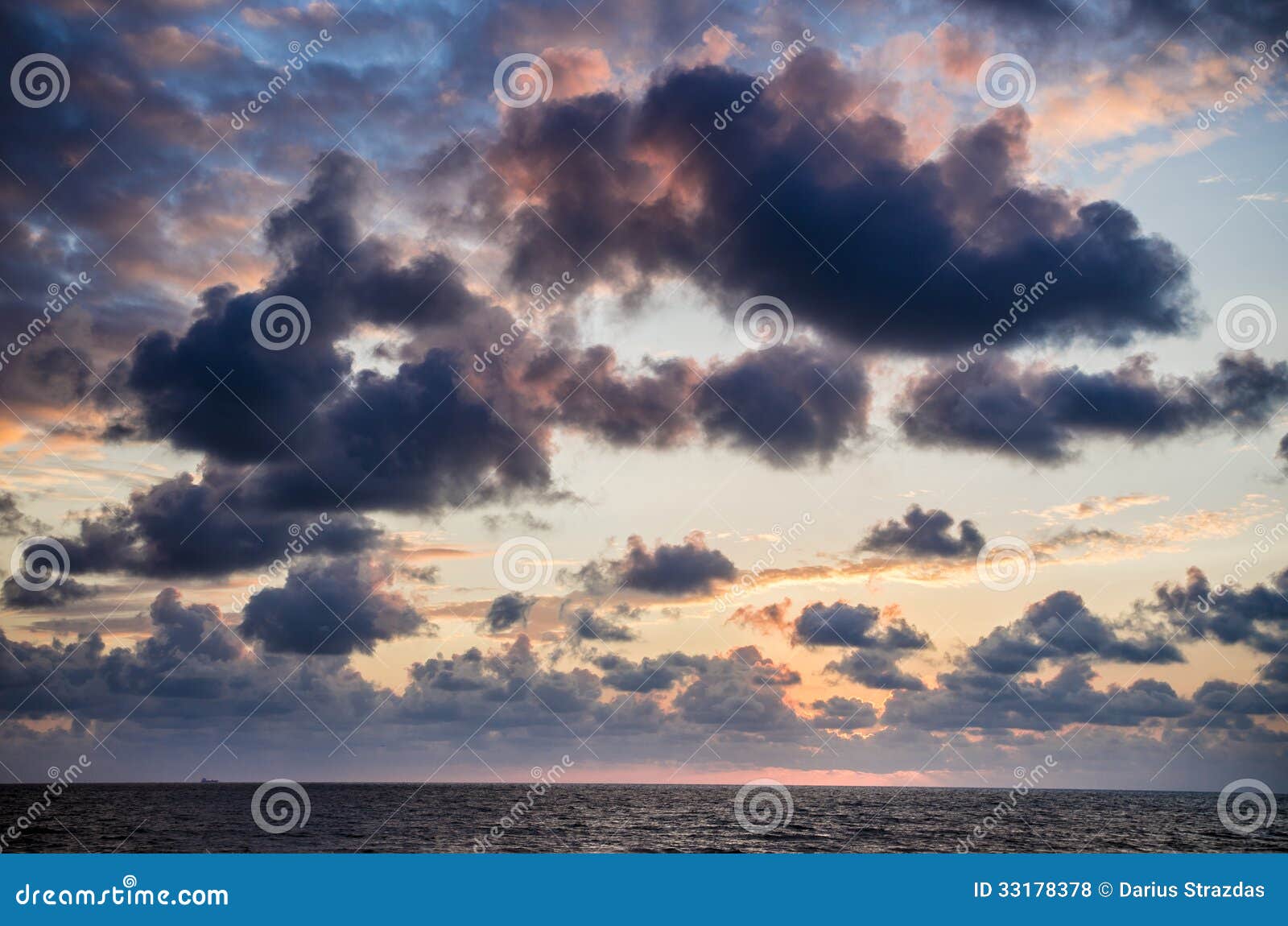 Dark clouds at sunset stock photo. Image of nature, skies - 33178378