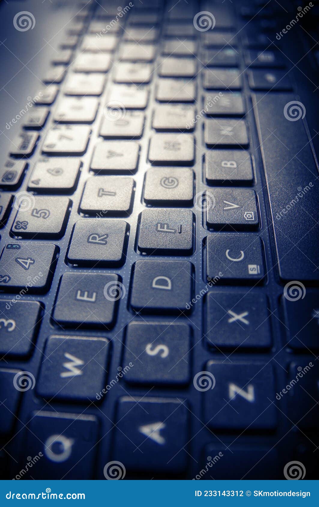 Dark Computer Keyboard Wallpaper Stock Photo - Image of closeup, hacker ...
