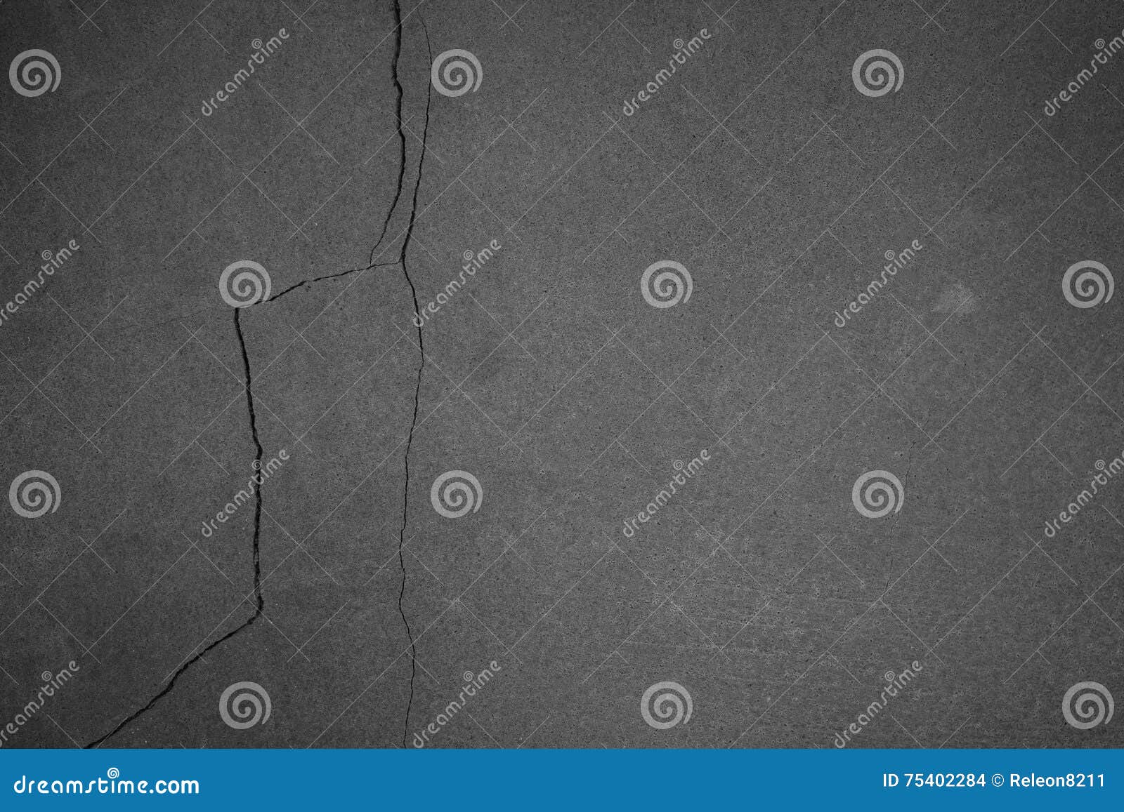 Dark Cracked Wall Stock Photos - Download 35,486 Royalty Free Photos