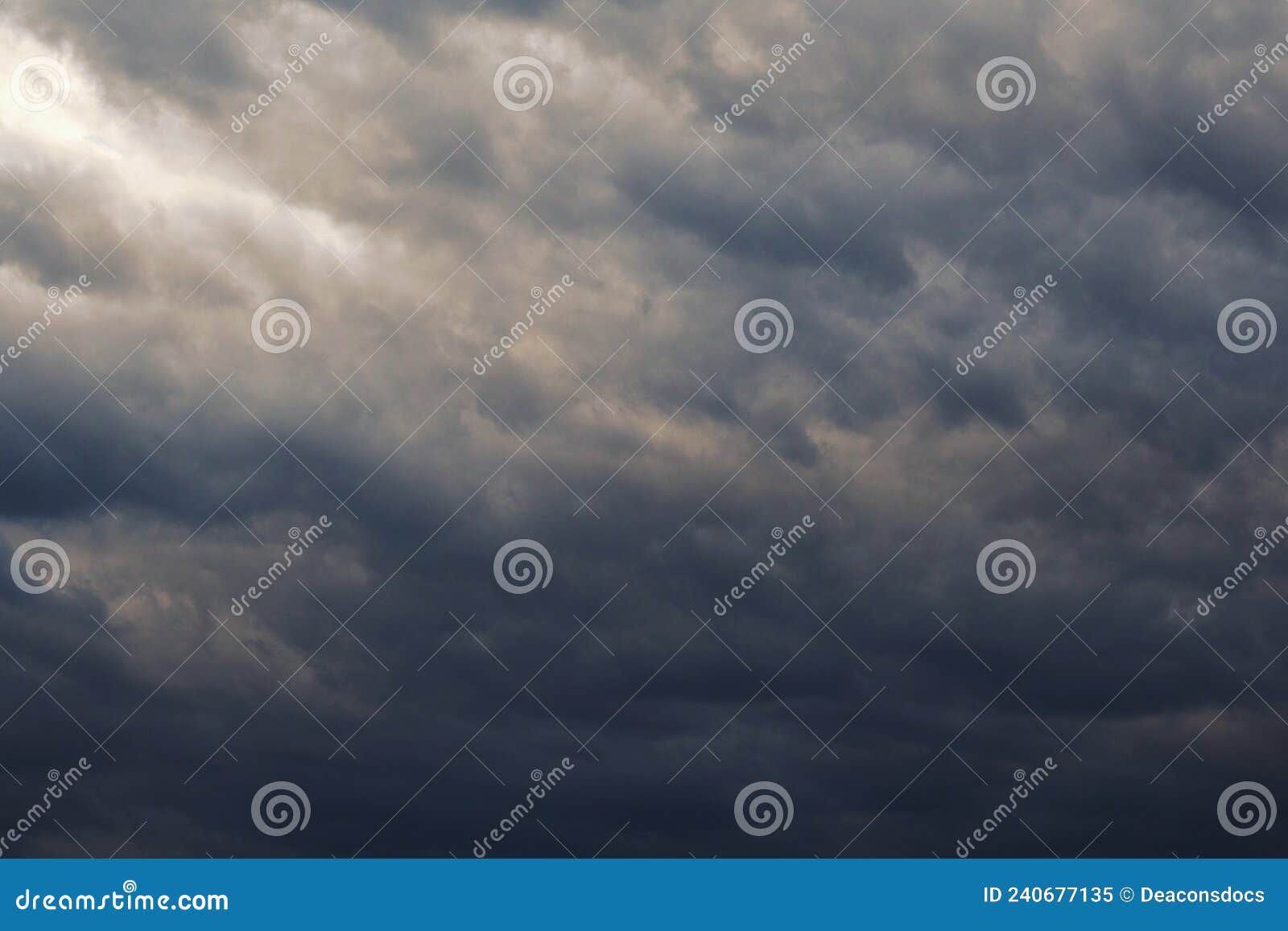 Dark Gray Heavy Clouds in the Sky before a Thunderstorm. Dramatic ...