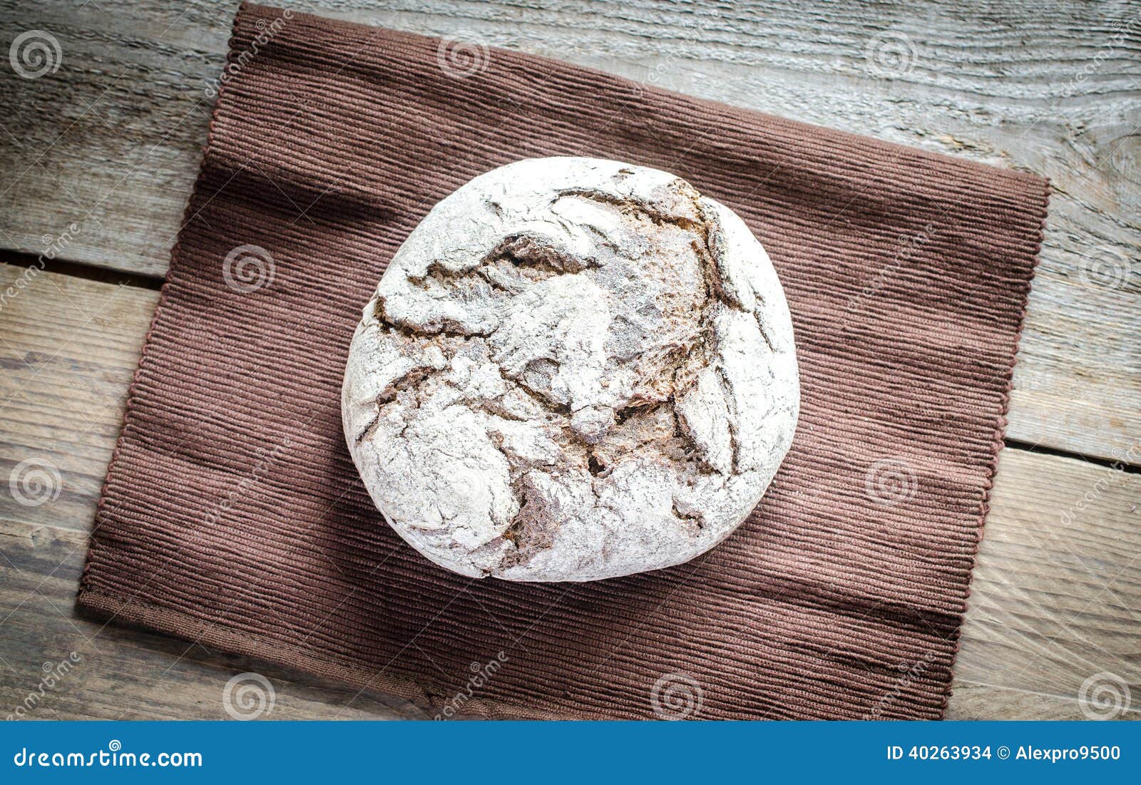 Dark rye bread stock photo. Image of fresh, nutrition - 40263934