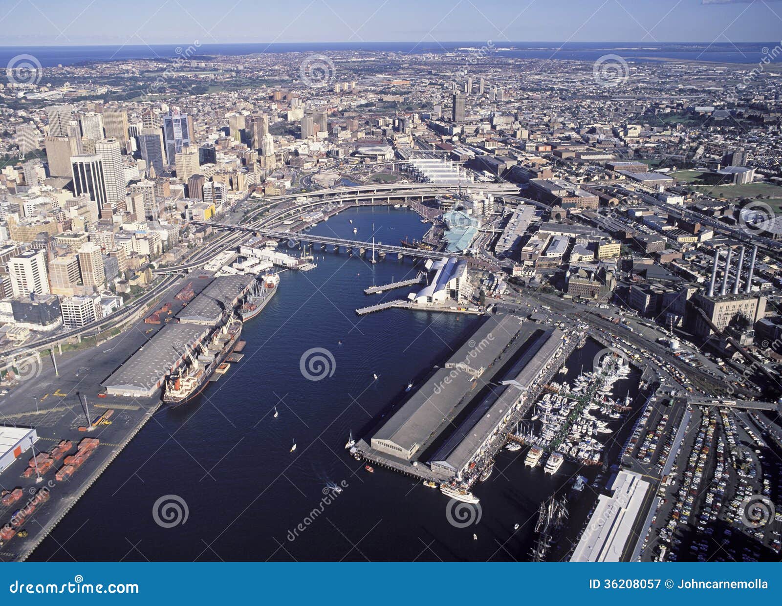 Darling Harbour Fireworks Editorial Photo | CartoonDealer.com #33808053