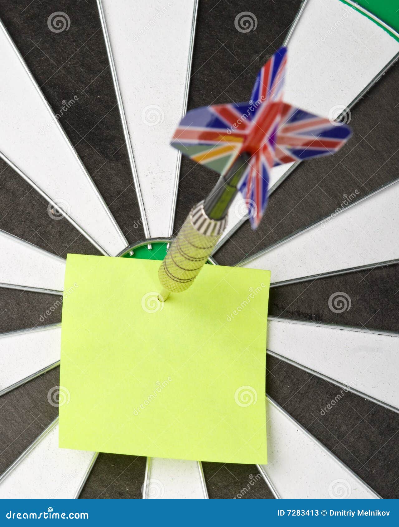 Dart and note stock image. Image of paper, darts, bullseye - 7283413