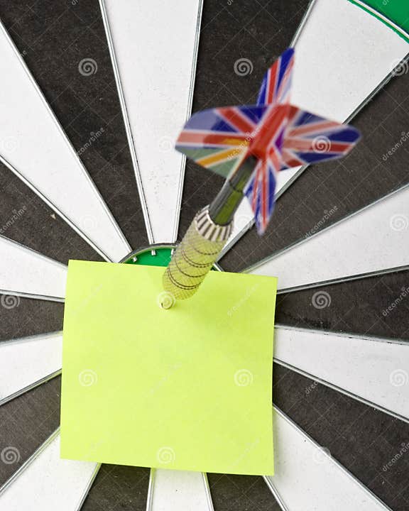 Dart and note stock image. Image of paper, darts, bullseye - 7283413