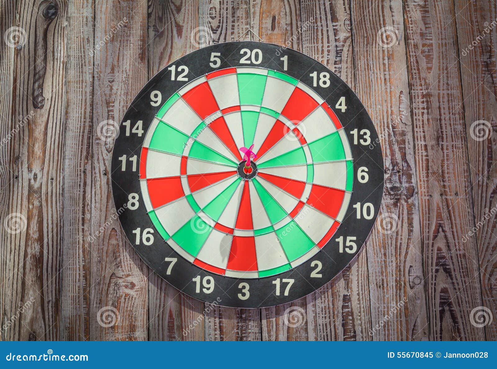 Dartboard (Darts Hit Target) Stock Image - Image of achievement, dart ...