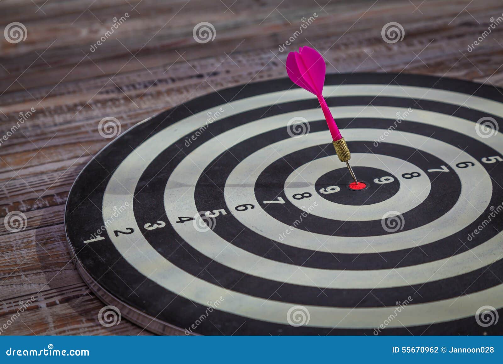 Dartboard (Darts Hit Target) Stock Photo - Image of dartboard, play ...