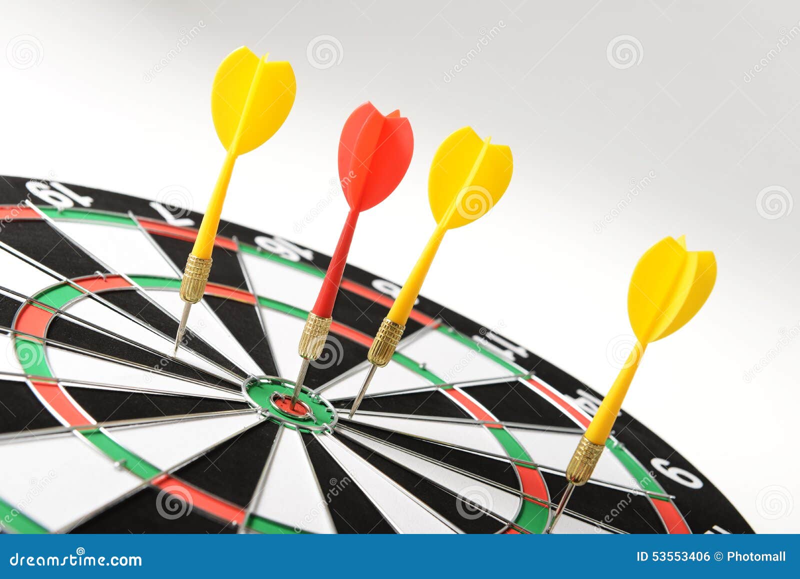The Darts Hitting Perfect 180 Score On Dart Board Stock Photo ...