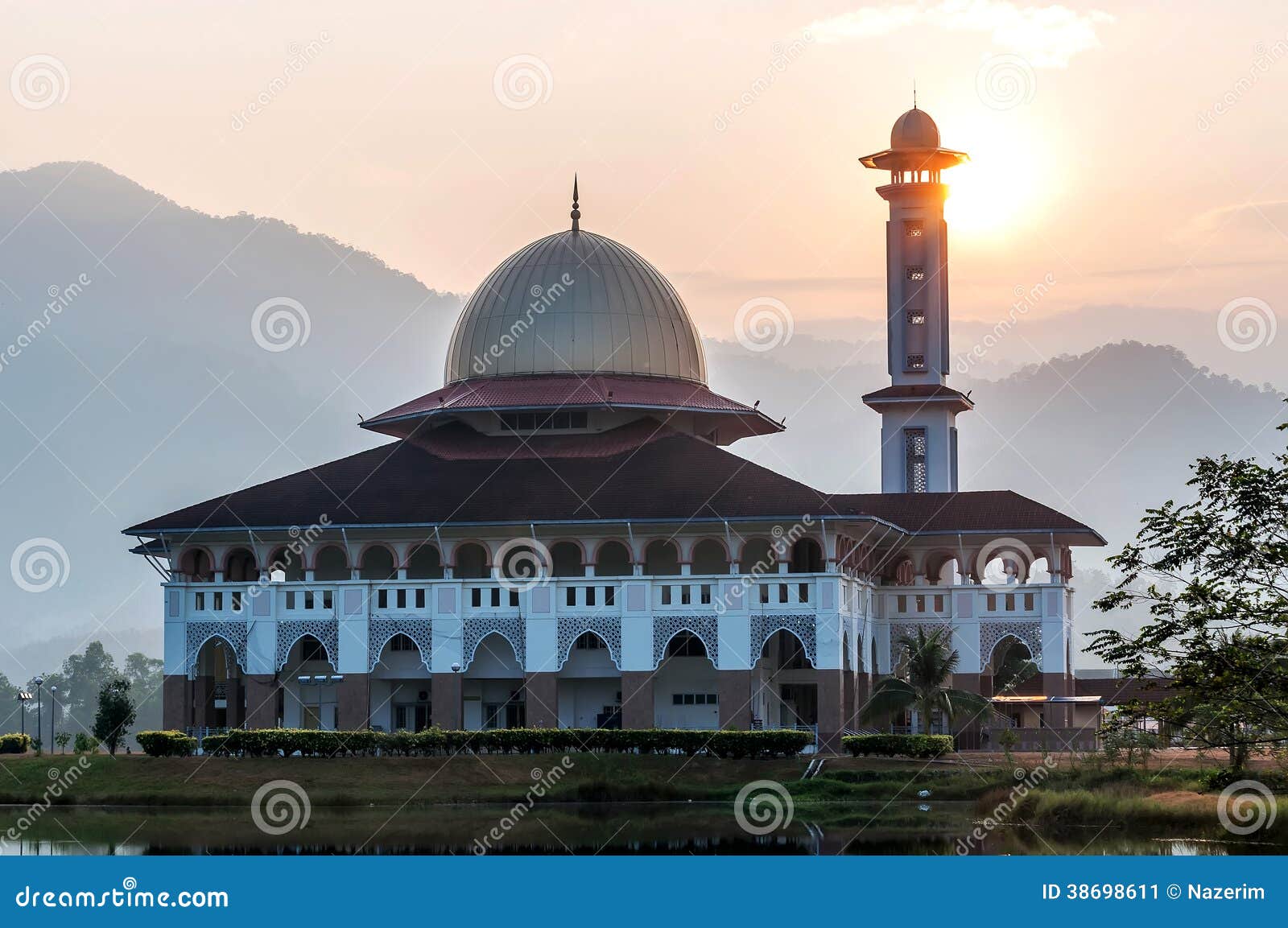 Darul Quran Mosque, in Morning Sun Editorial Photo - Image of mountain ...