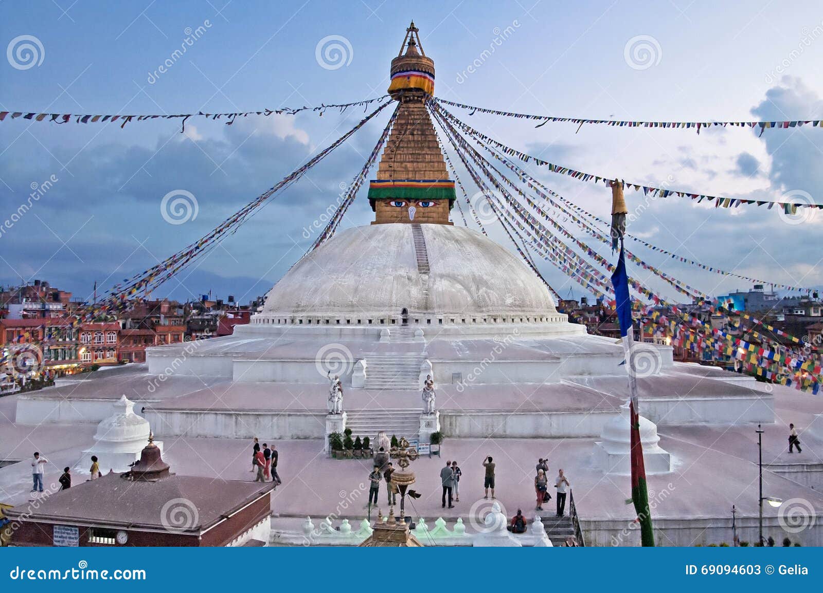 Das Boudhanath Stupa, Kathmandu, Nepal Redaktionelles Stockfoto - Bild ...
