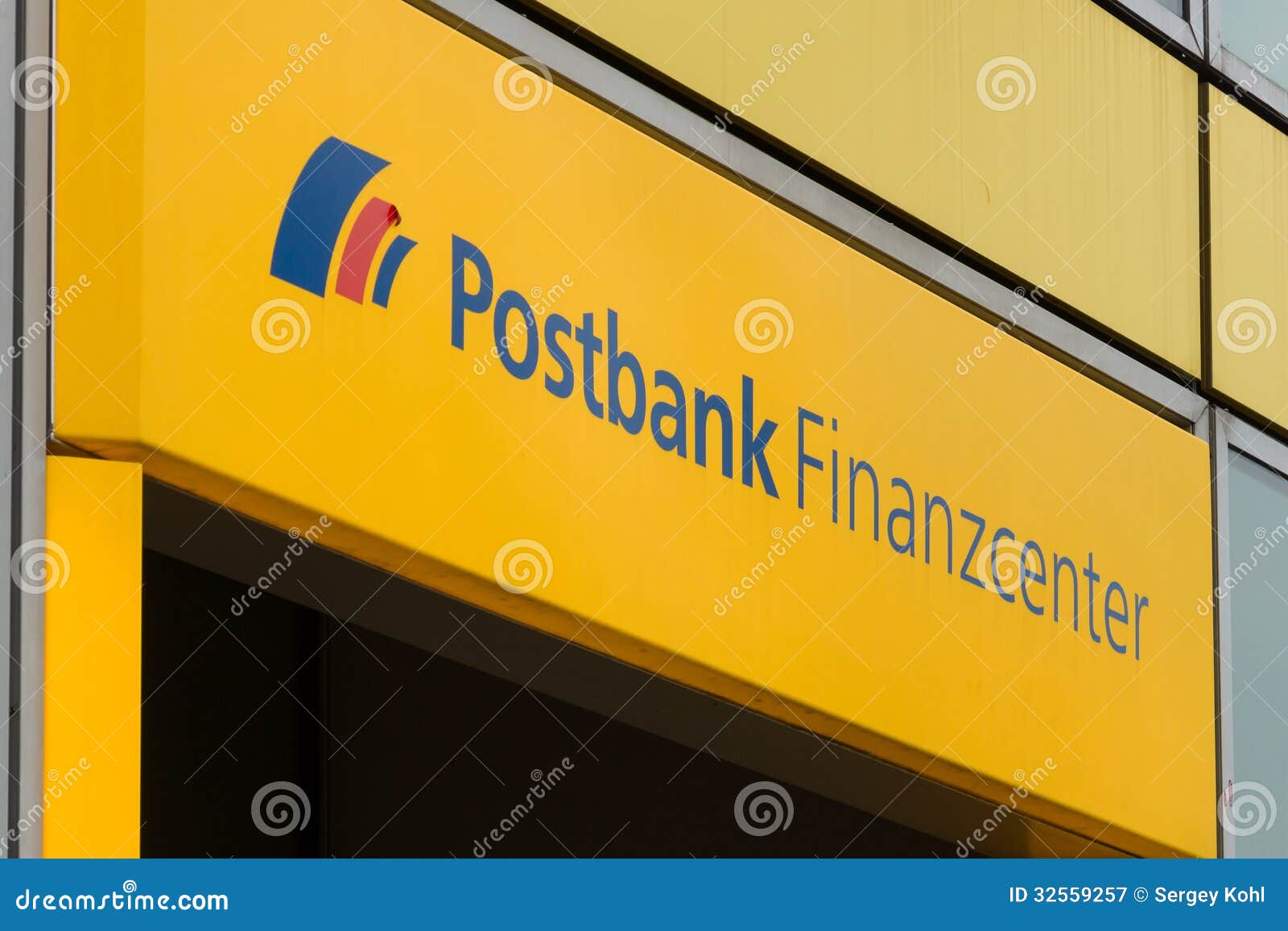 Das Emblem von Postbank redaktionelles stockfotografie. Bild von ...
