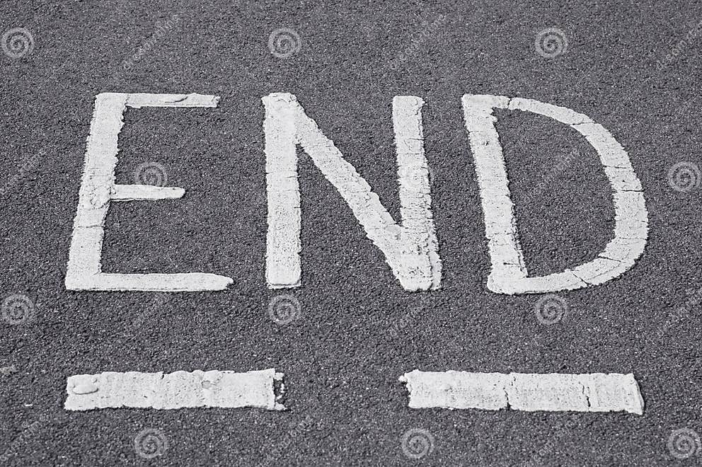 Das Ende stockbild. Bild von asphalt, zeile, wort, finale - 10943557