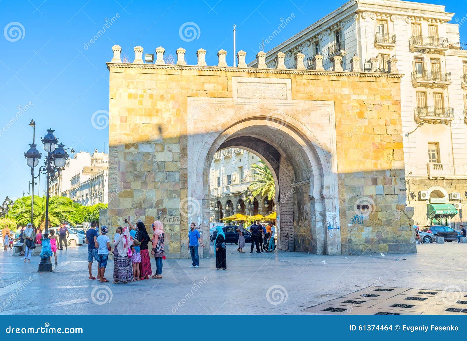 Das französische Tor redaktionelles stockbild. Bild von platz - 61374464