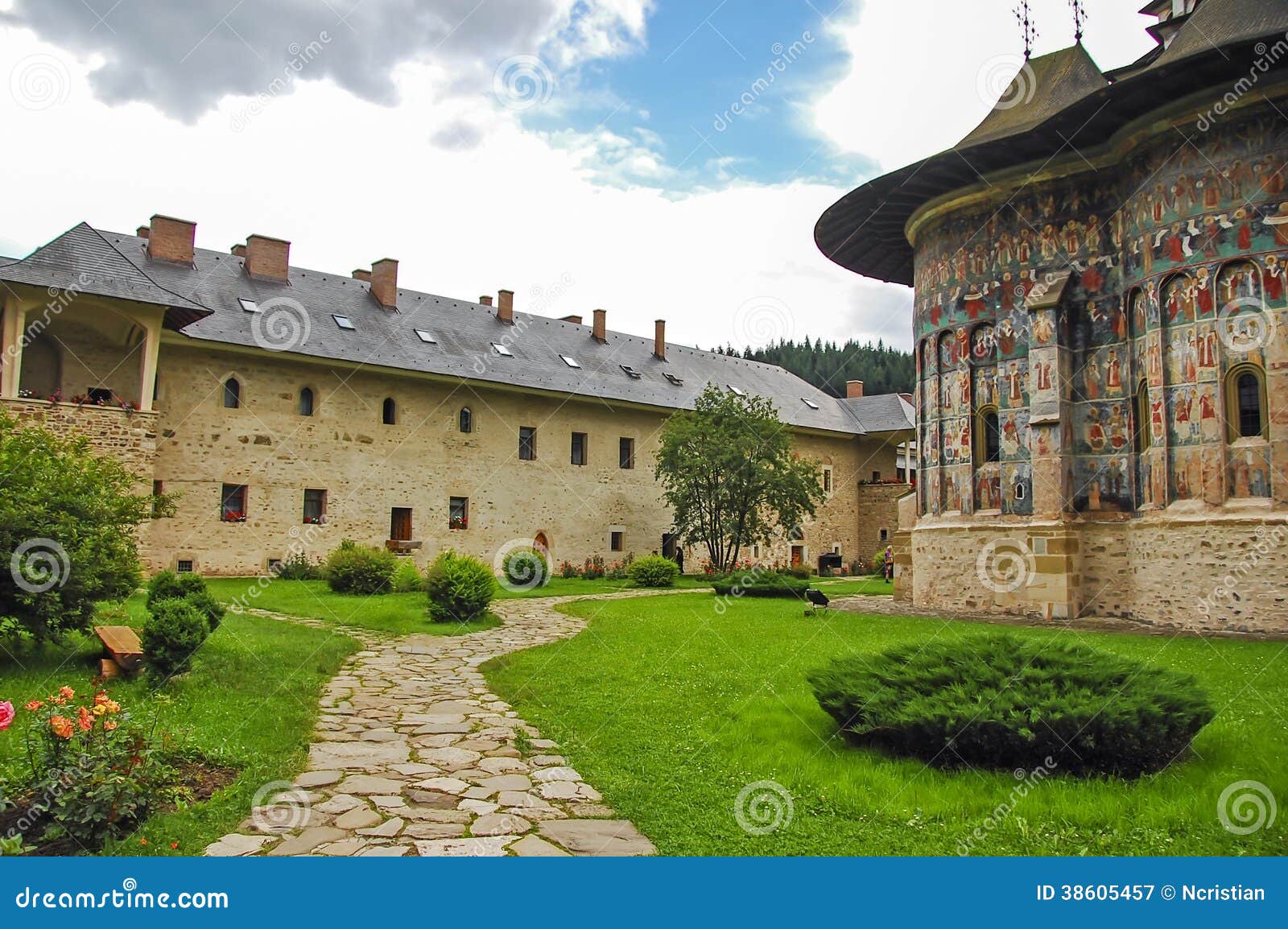 Das Kloster Sucevita Romania. Redaktionelles Stockfotografie - Bild von ...