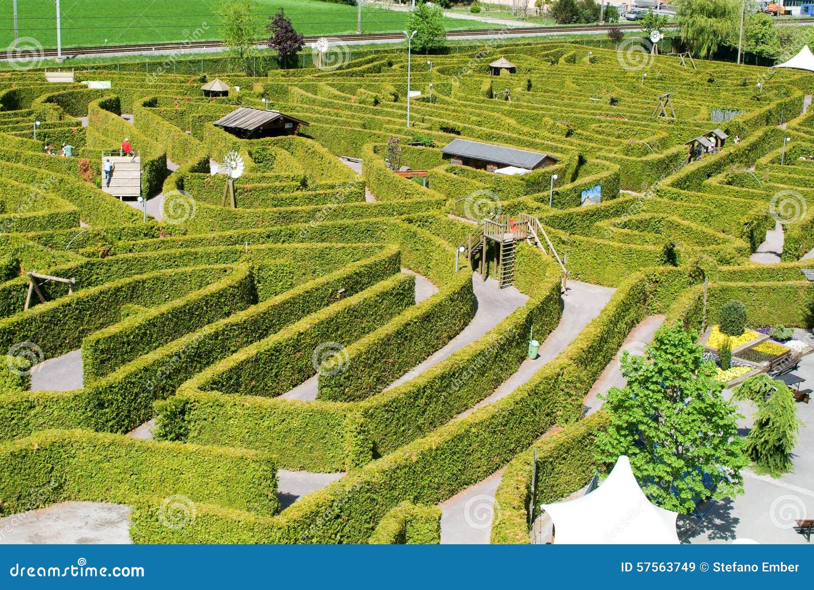 Das Labyrinth Von Evionnaz Auf Der Schweiz Stockbild - Bild von europa ...