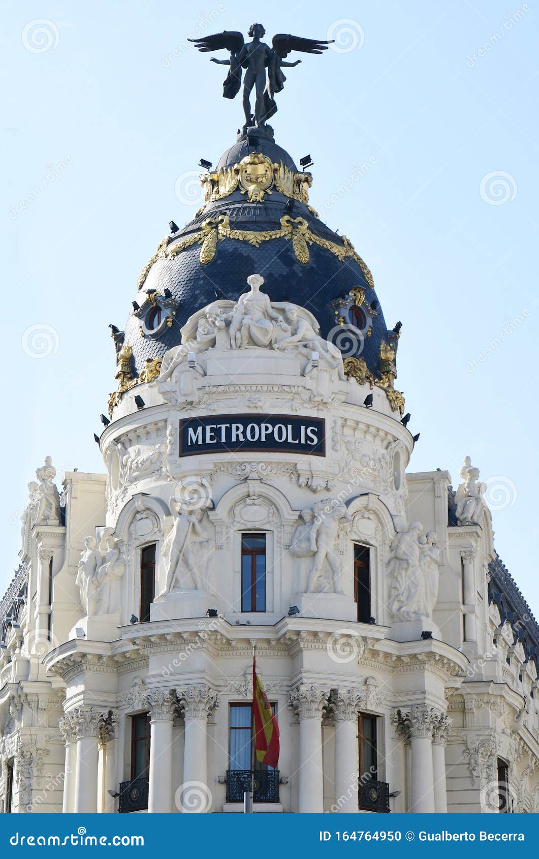 Das Metropolis Building Oder Edificio Metrópolis Ist Ein Bürogebäude in Madrid Redaktionelles ...
