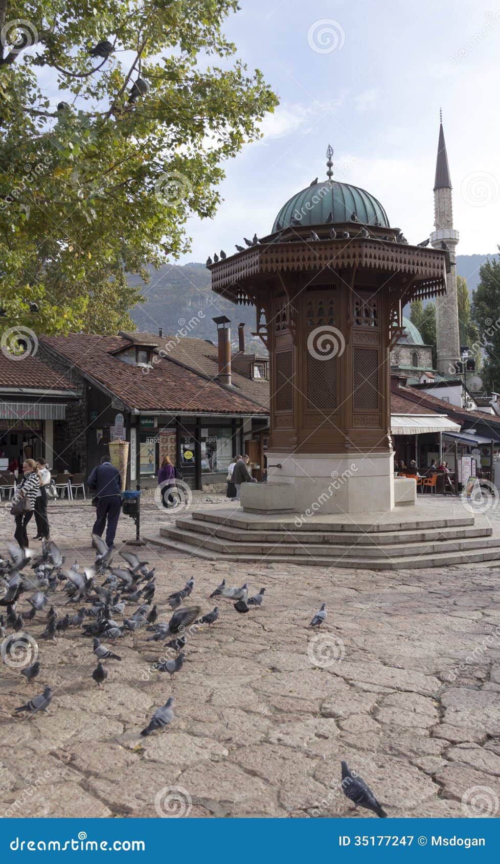 Das Sebilj Und Eine Ansicht Von Bascarsija Redaktionelles ...