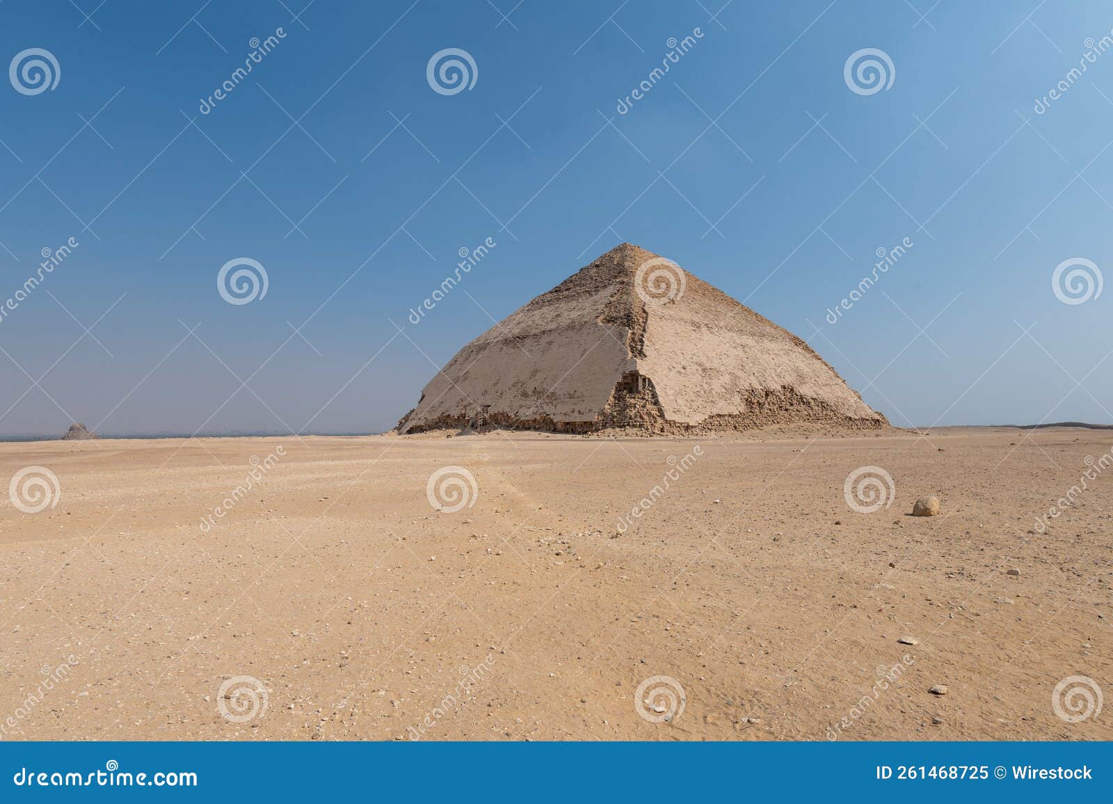 Dashur pyramid in Egypt stock image. Image of ancient - 261468725