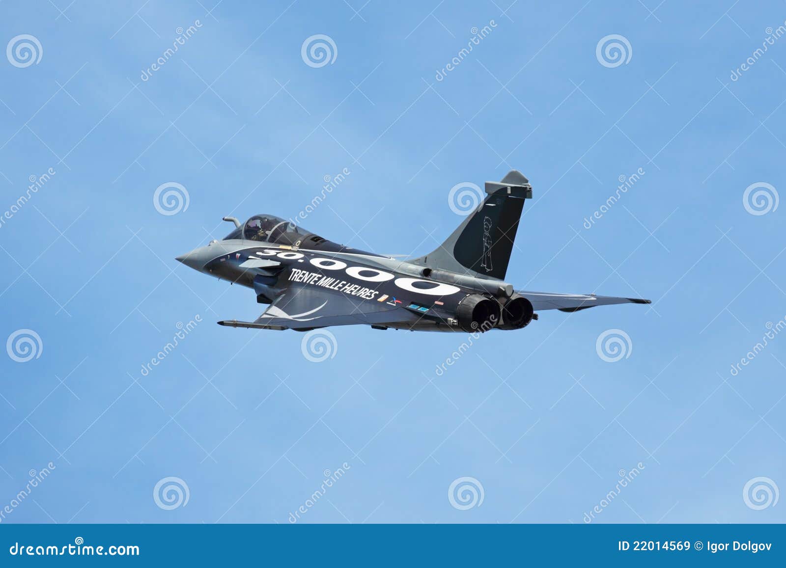 View Of The Rafale Solo Display At Take-off With The Landing Gear Down ...