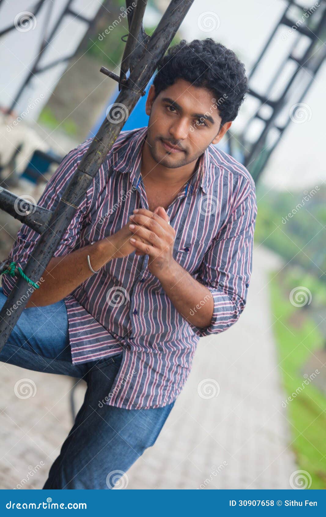 Dasun Nîshan foto de stock editorial. Imagem de macho - 30907658