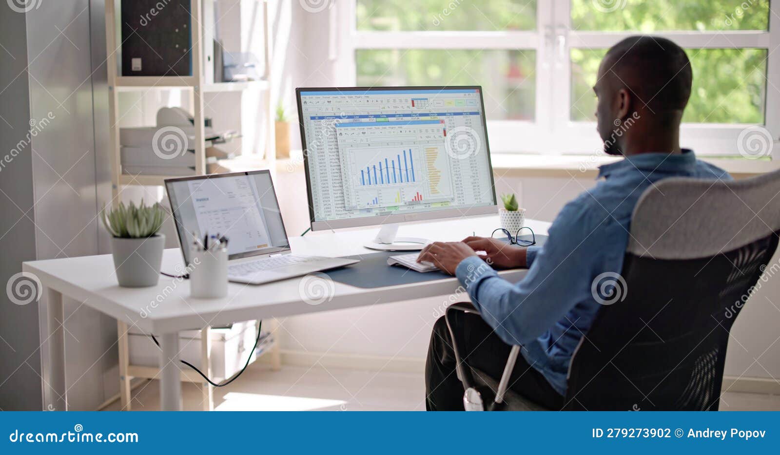 Data Analyst African Man Using Spreadsheet Stock Photo - Image of ...