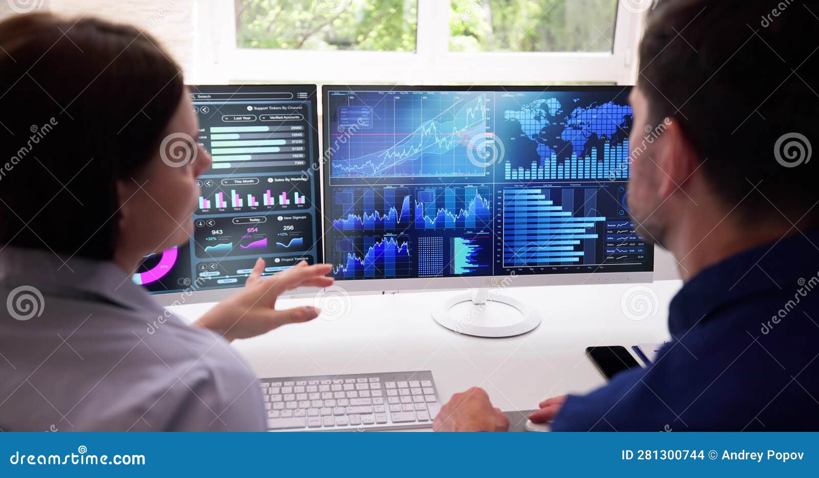 Data Analyst Using Data Analytics KPI Stock Photo - Image of plan ...
