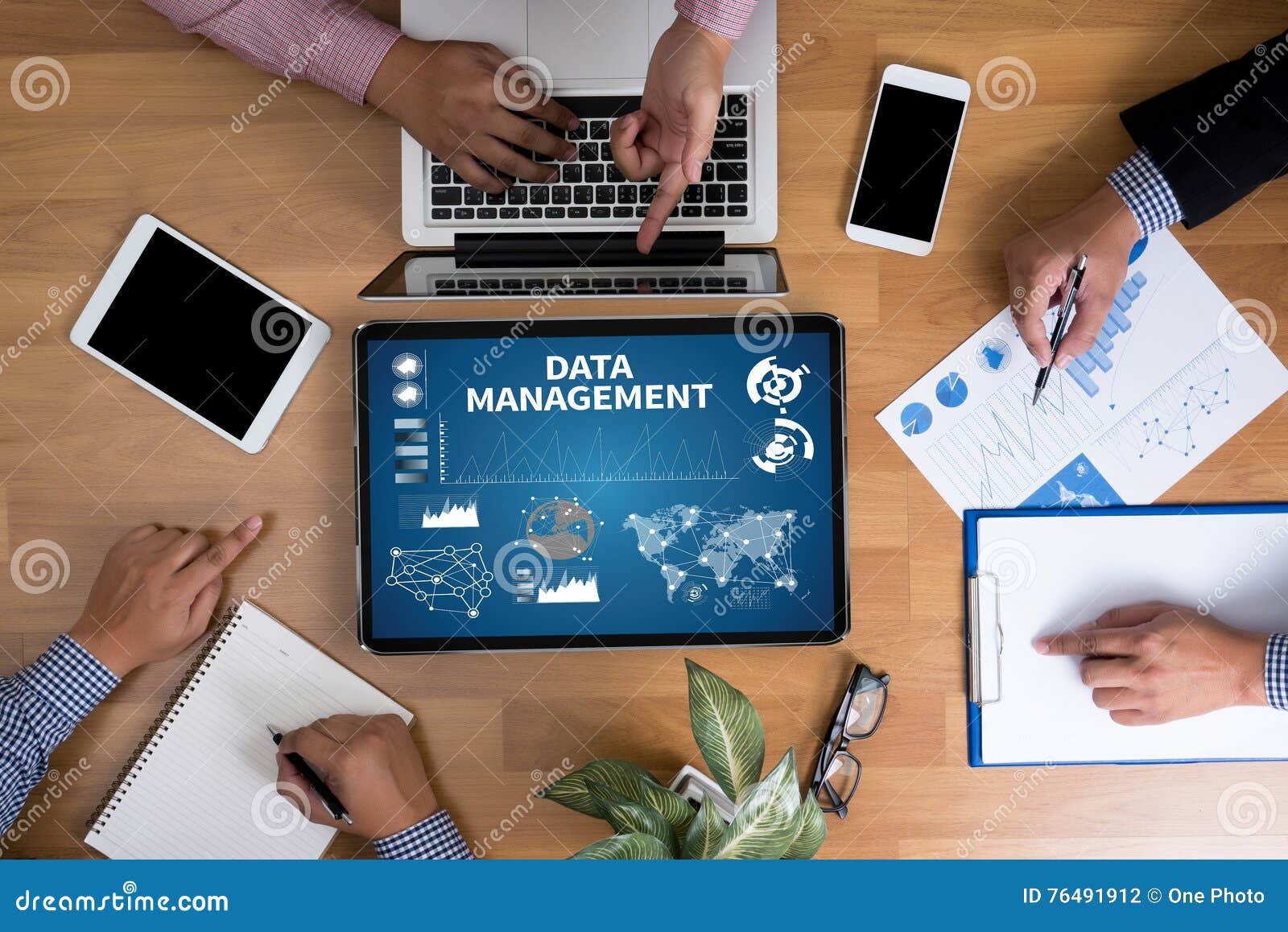 DATA MANAGEMENT File Database Cloud Network Stock Photo - Image of ...