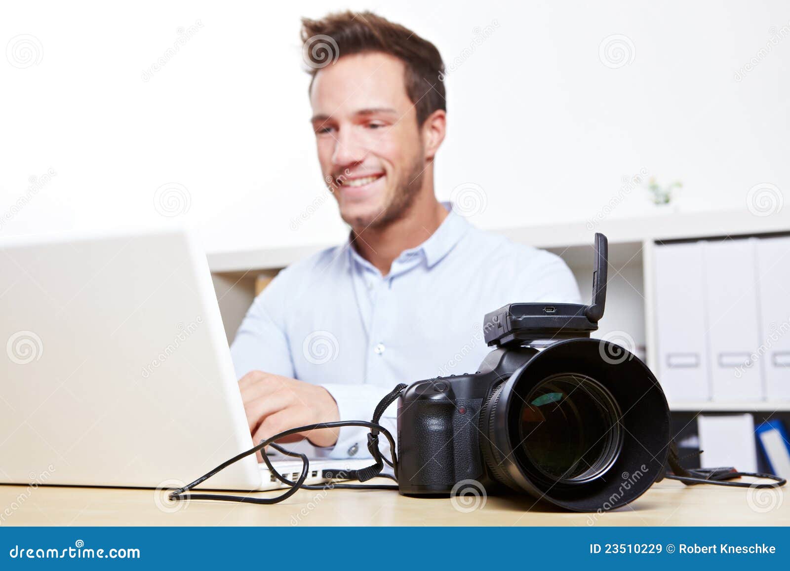 Data Transfer from Digital Camera Stock Image - Image of objective ...
