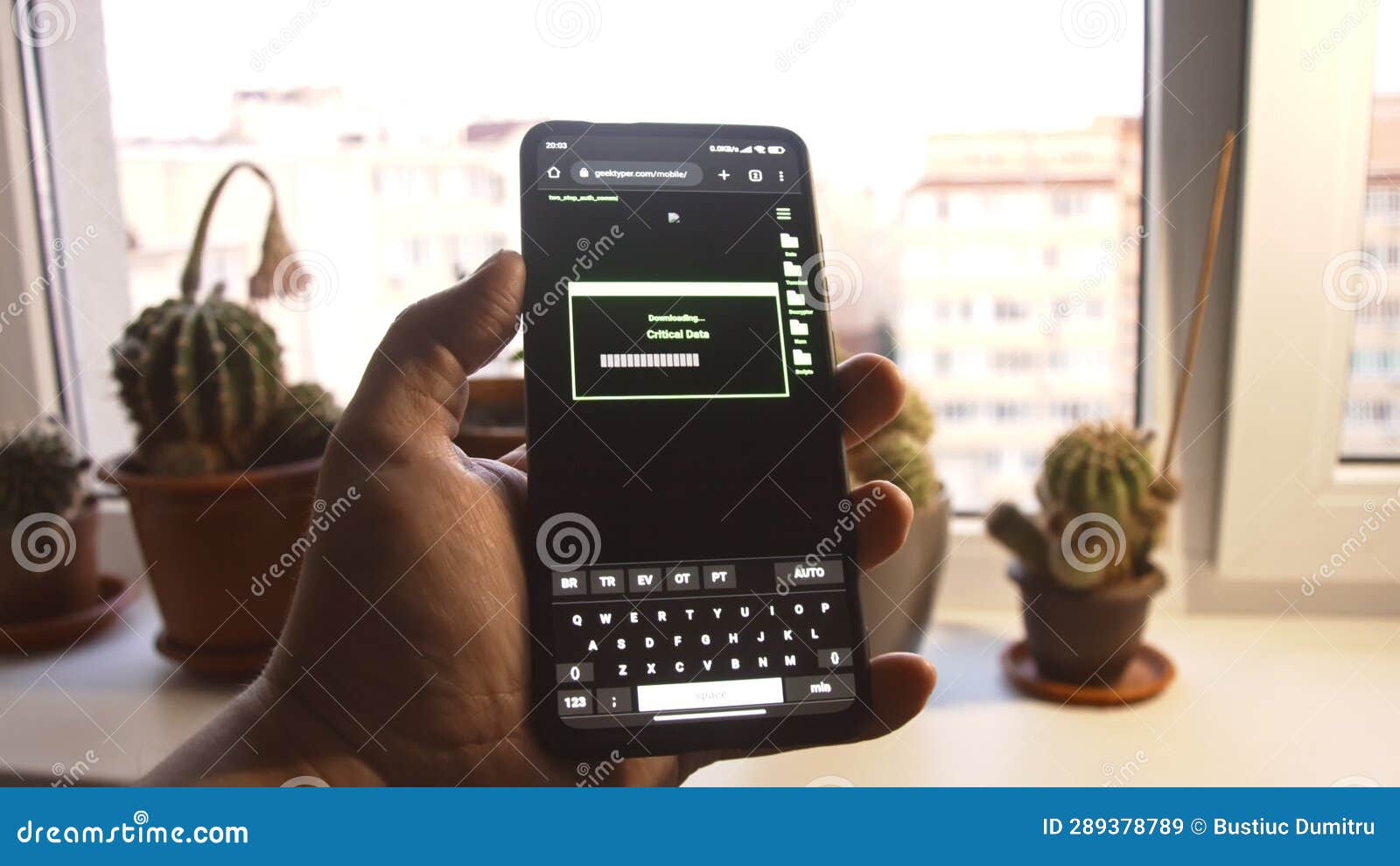 Data Transfer Warning Alert Screen Loop Blinking on the Phone . Concept ... Data Transfer Warning Alert Screen Loop Blinking on the Phone . Concept ...