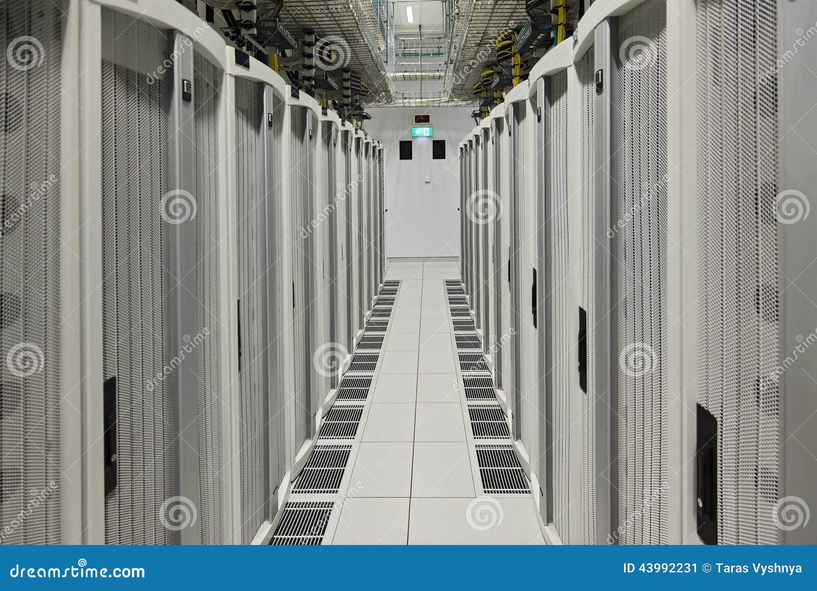 DataCentre Walkway stock image. Image of digital, compartment - 43992231