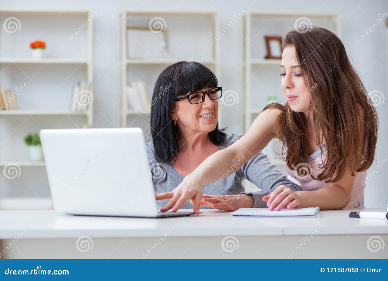 The Daughter Explaining To Mom How To Use Computer Stock Photo - Image ...