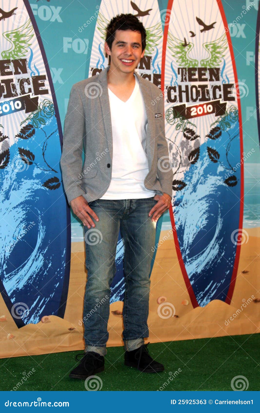 David Archuleta editorial stock photo. Image of universal - 25925363