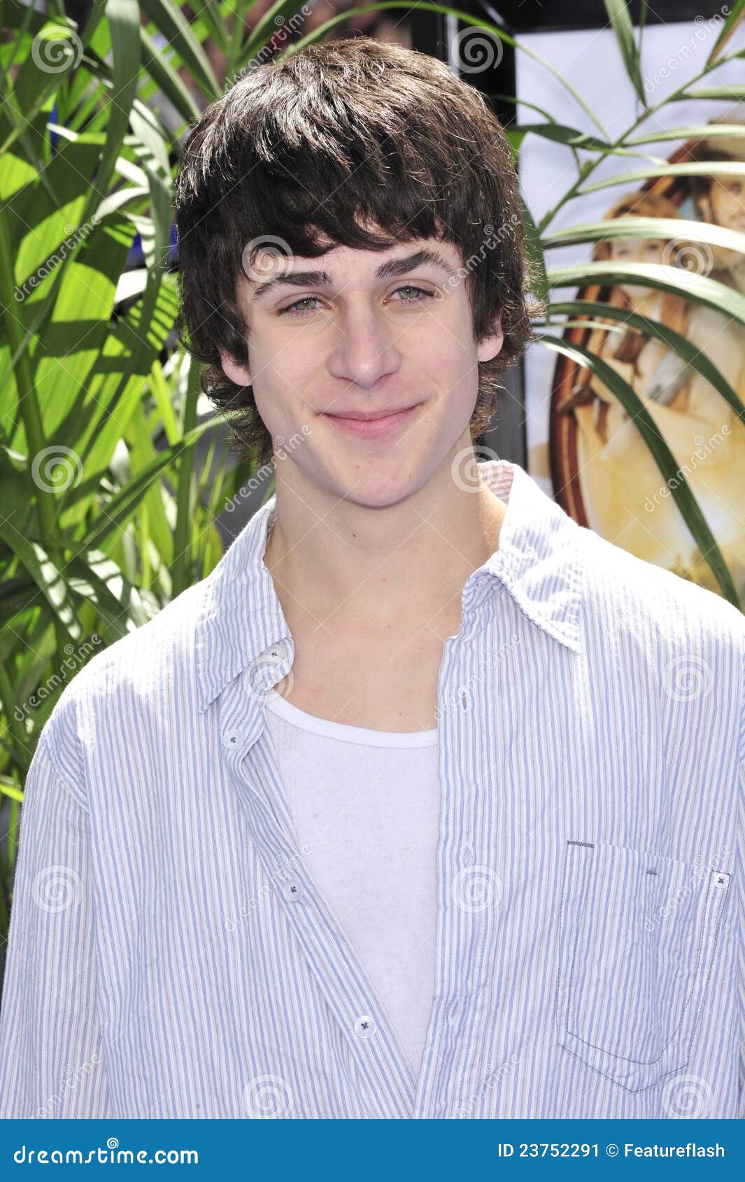 David Henrie Photo Shoot