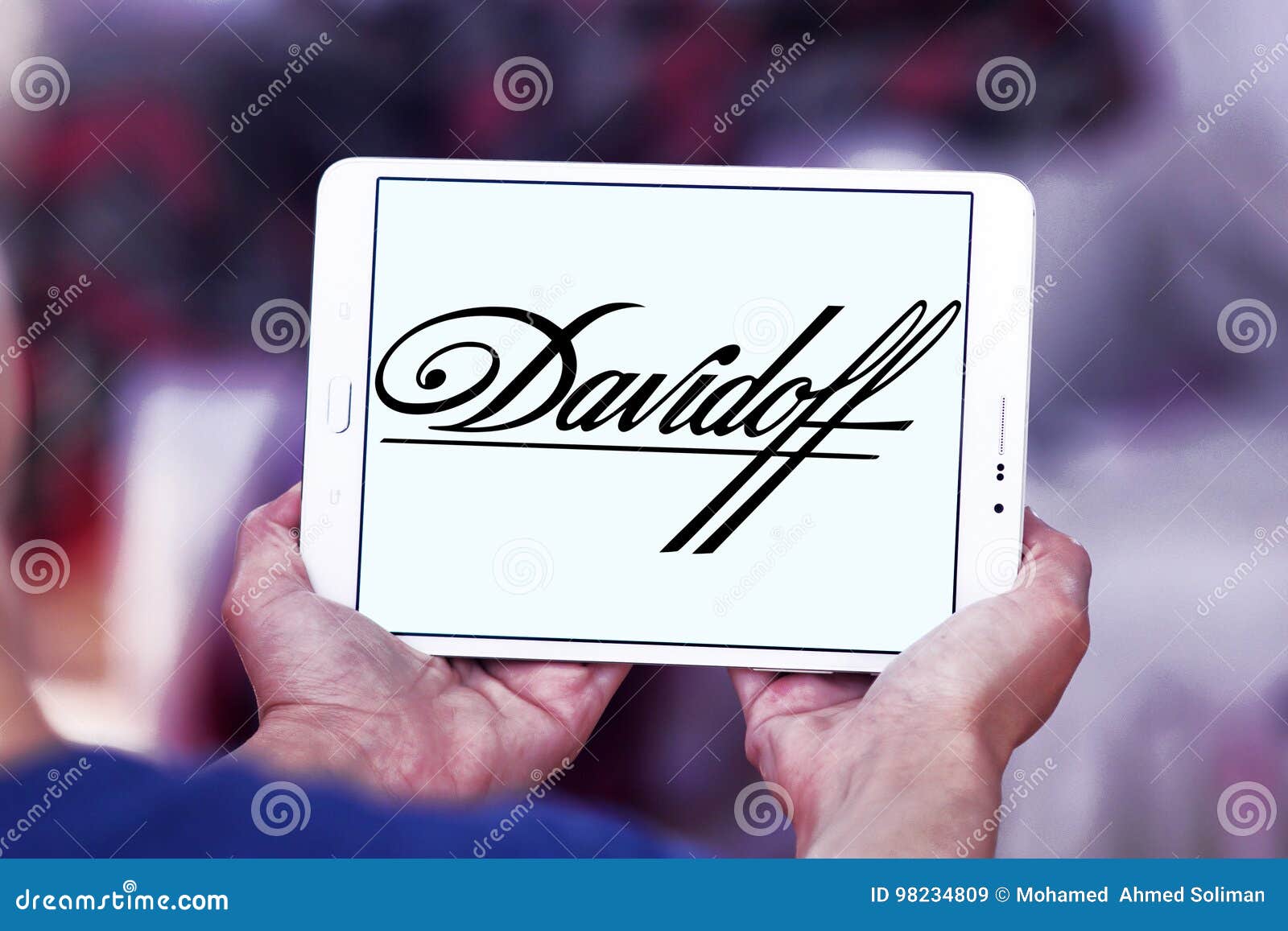 Davidoff Cigarette Company Logo Editorial Stock Image - Image of camel ...