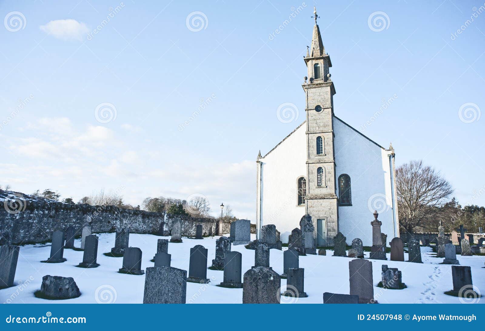 Daviot Church and cemetry stock photo. Image of graves - 24507948
