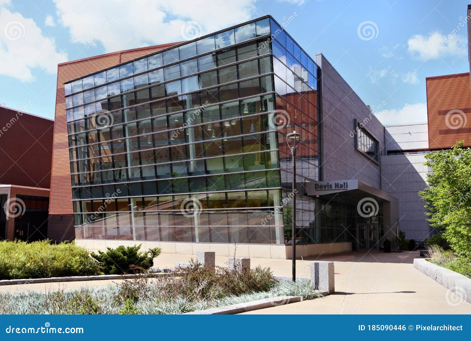 Davis Hall at the University of Buffalo Editorial Photo - Image of blue ...