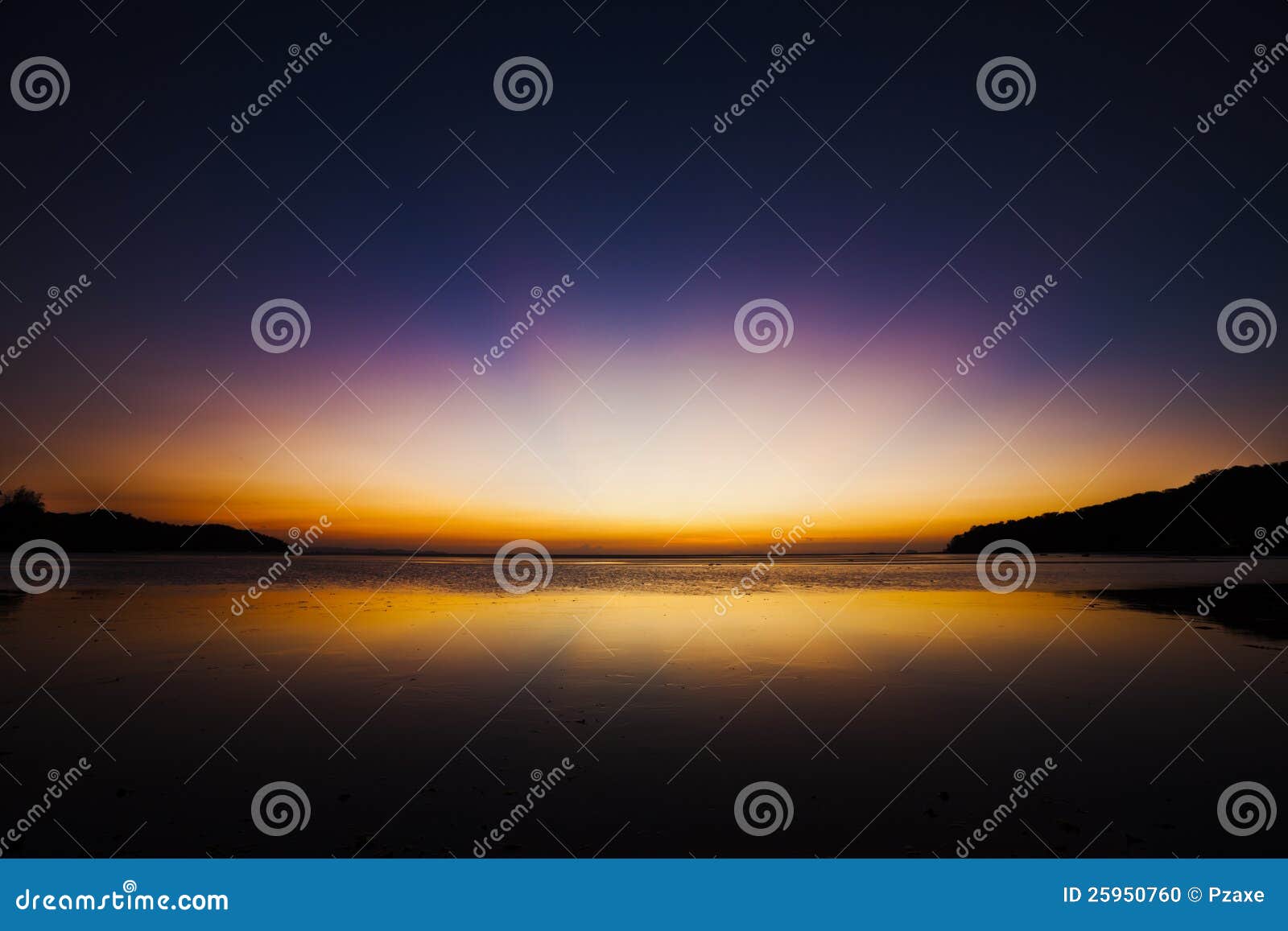 Dawn Over the Tropical Ocean Stock Photo - Image of sunlight, sunrise ...