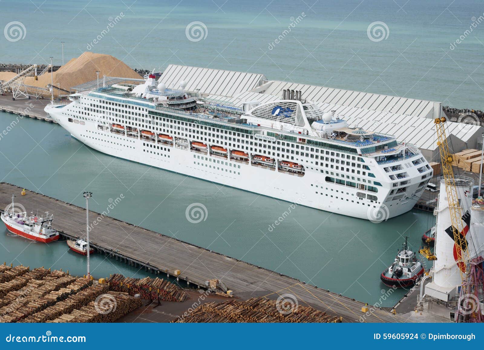 Dawn Princess imagen de archivo editorial. Imagen de transporte - 59605924