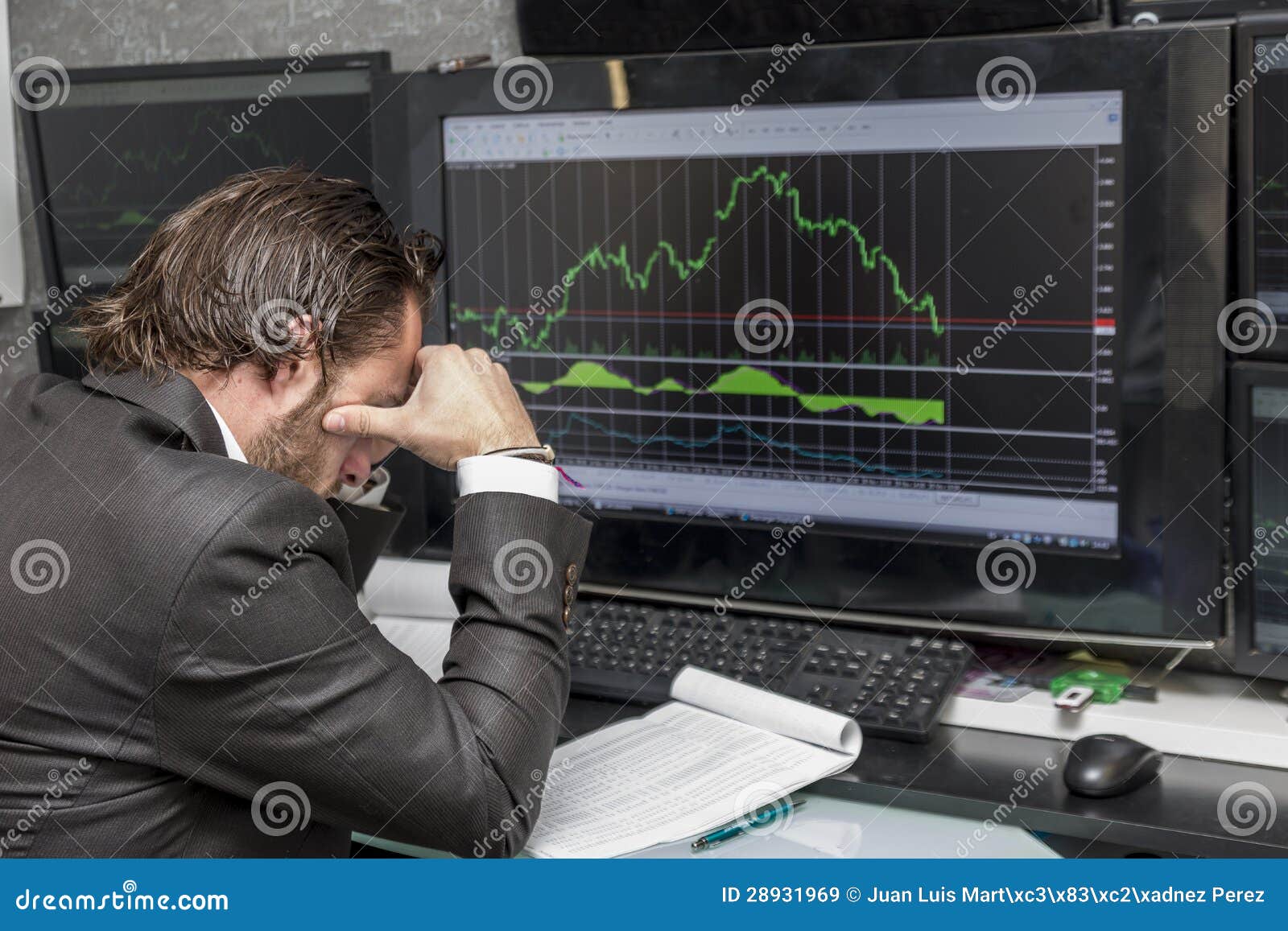 Day traider editorial stock image. Image of investor - 28931969