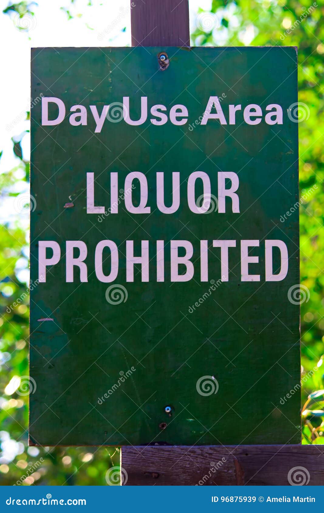 A Day Use Area, Liquor Prohibited Sign Stock Image - Image of impaired ...