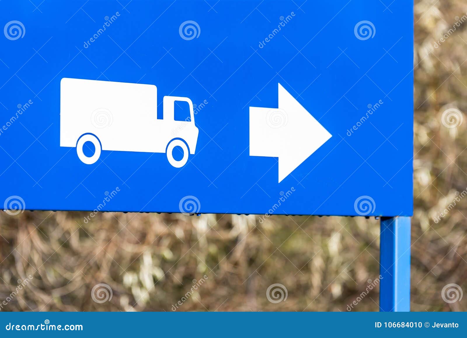 Day View Directional Sign for Trucks and Lorries Stock Photo - Image of ...