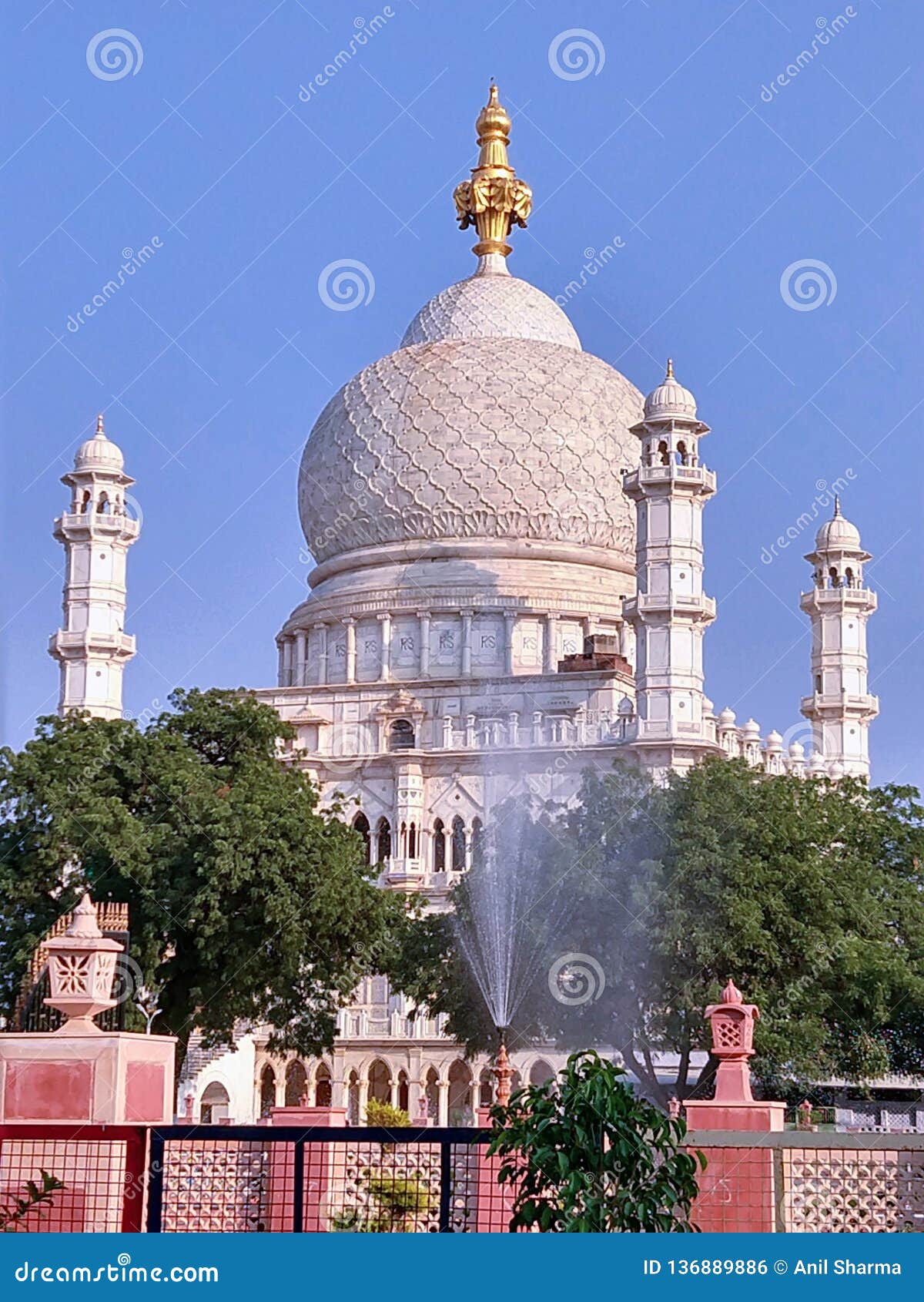 Dayal bagh Temple agra stock photo. Image of dayal, india - 136889886