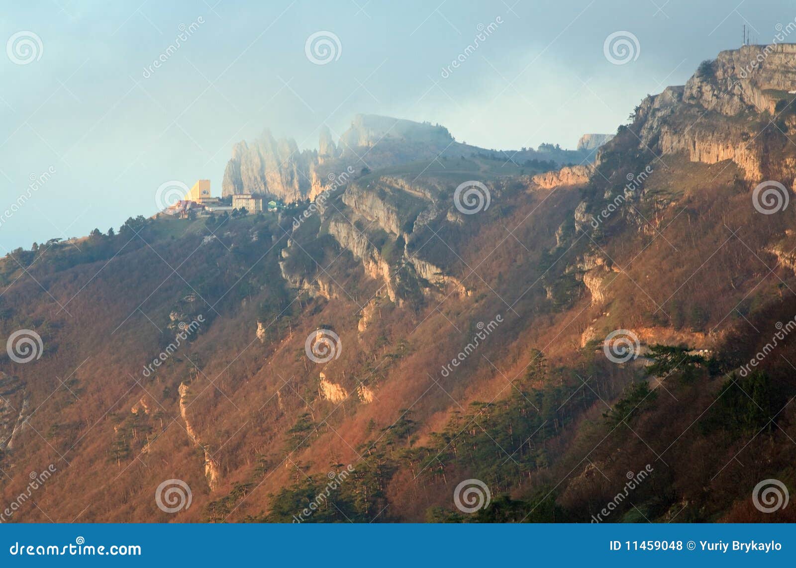 Daybreak Mountain Landscape Stock Photo - Image of steep, petri: 11459048