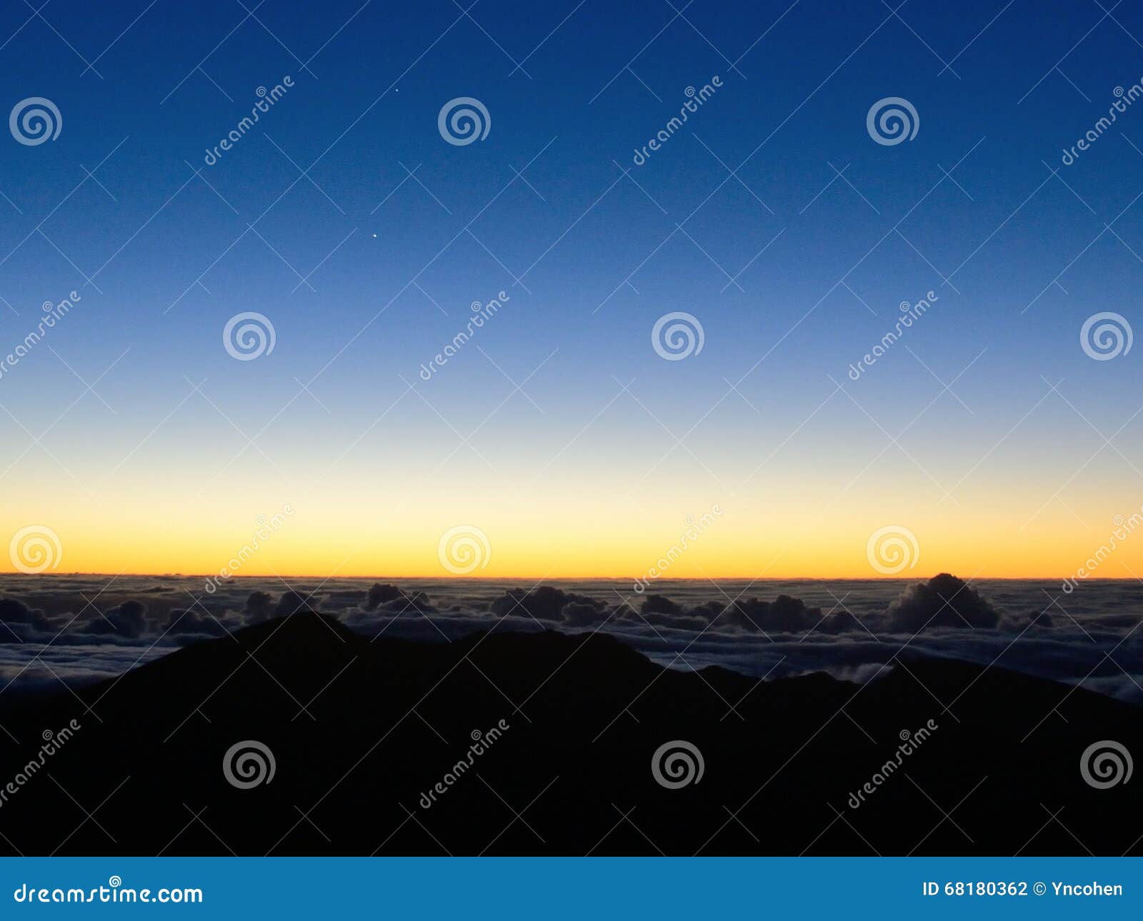 Daybreak Over Mountain and Clouds Stock Photo - Image of skyline, color ...