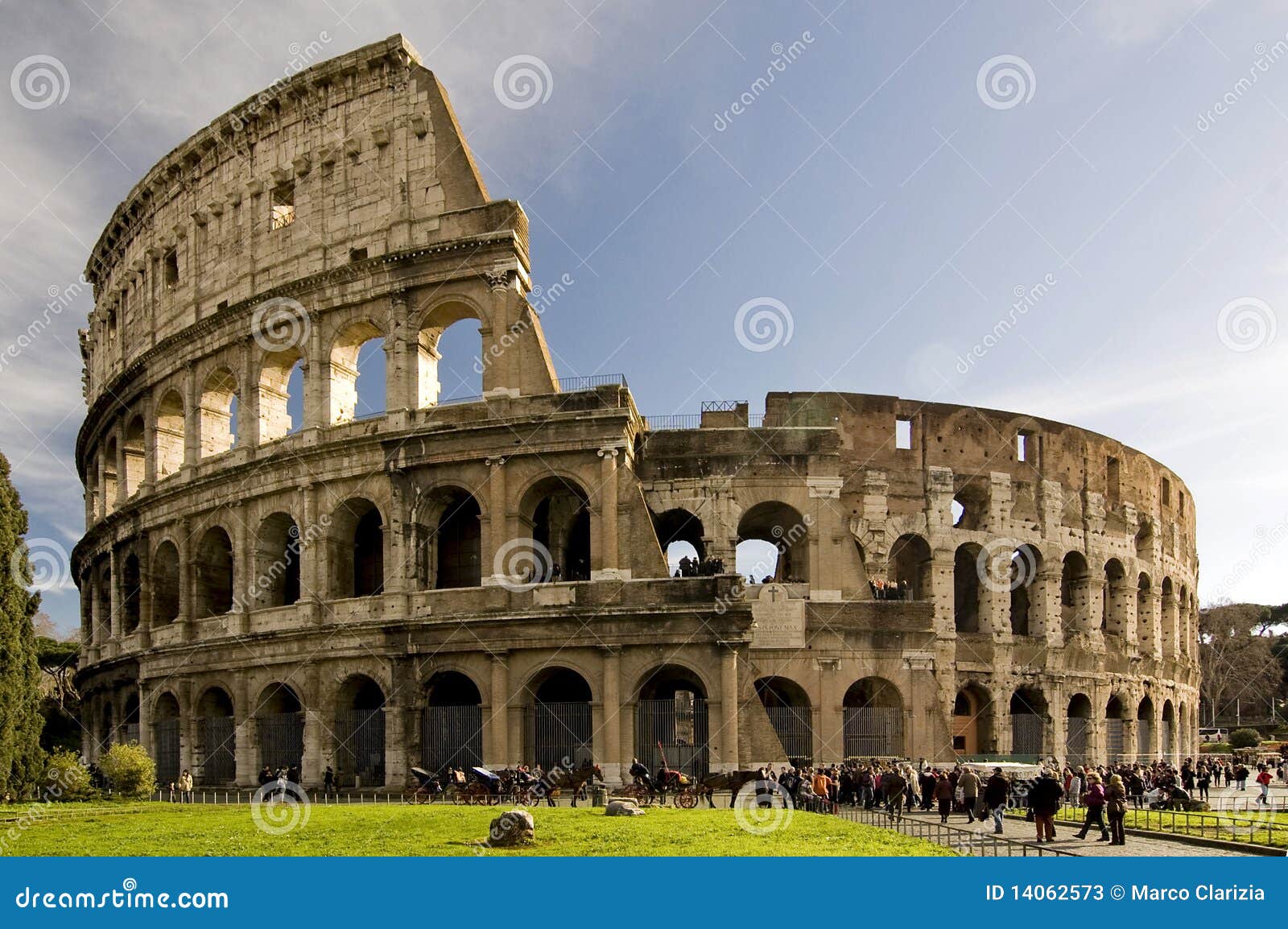 Daytime Colosseo editorial stock photo. Image of romans - 14062573