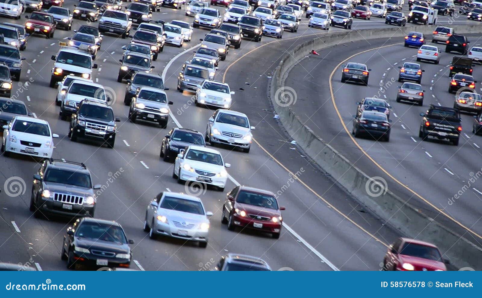 Freeway Trucks Stock Footage & Videos - 3,361 Stock Videos