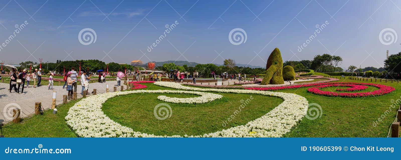 An Egg Shape Structure By Isozaki Architect In Doha Editorial Image ...