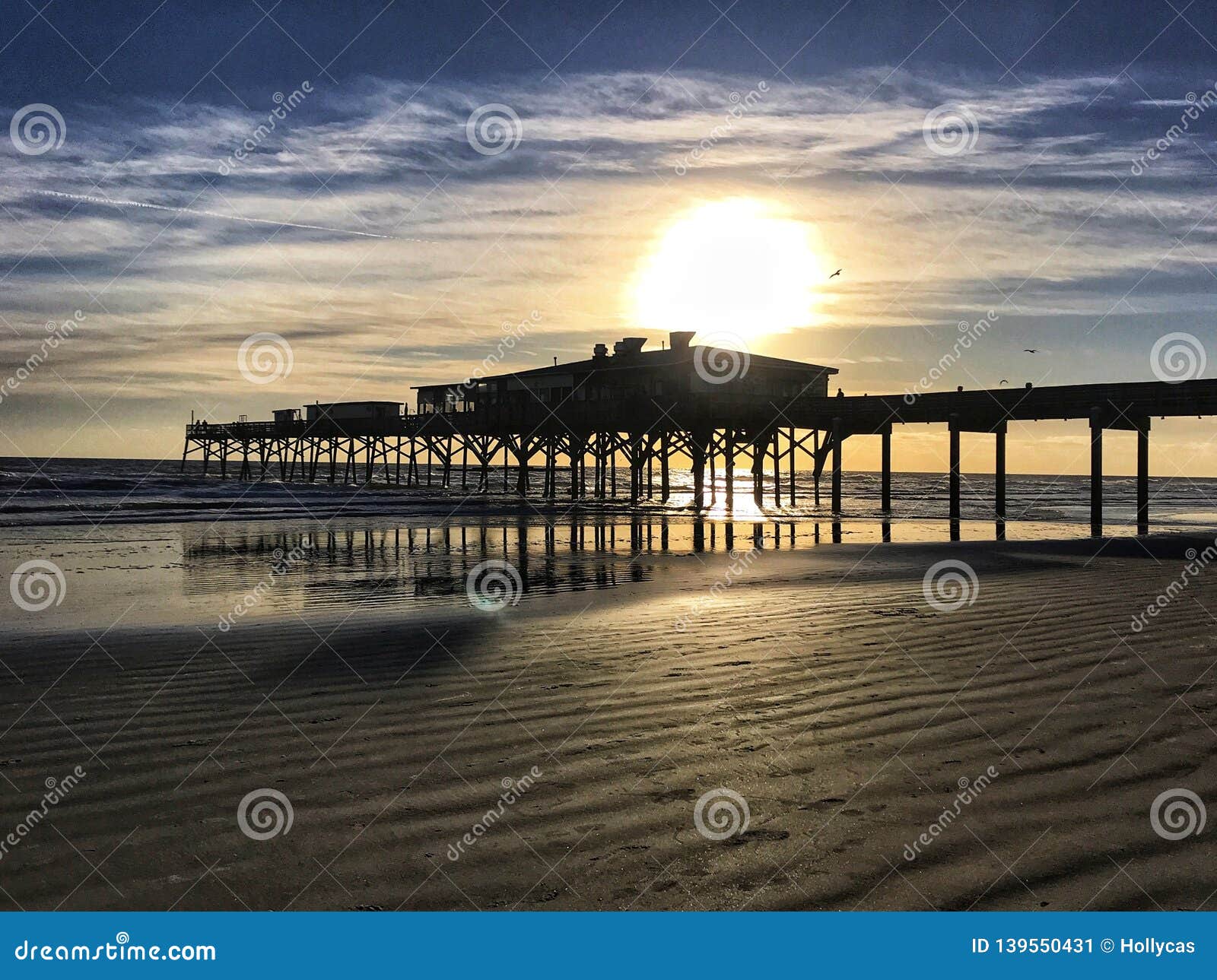 Daytona beach Florida pier stock image. Image of sunrise - 139550431